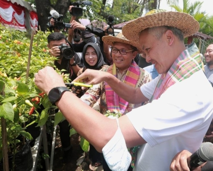 Ganjar Pranowo Puji Wali Kota Makassar, Buat Program Kendalikan Inflasi ...